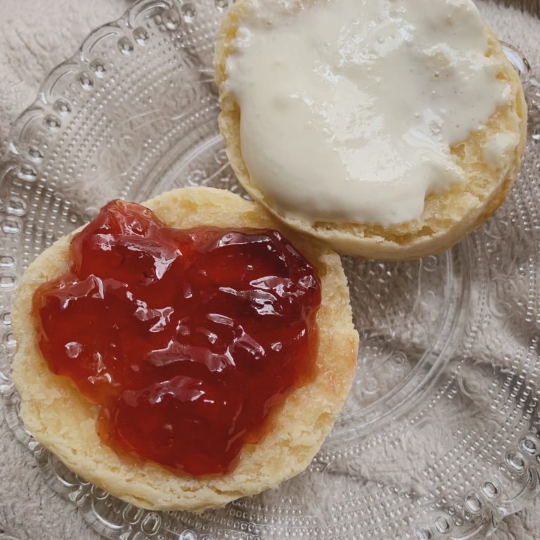 PÂTES PIQUANTES AUX SCAMPI – R'Journey